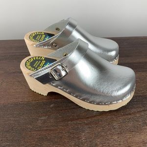 Torpatoffeln | Shoes | Torpatoffeln Swedish Clogs Silver 29 Eur2 Us ...